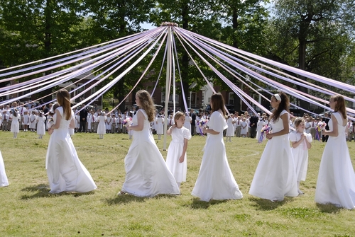 Why Do We Celebrate May Day? – Education