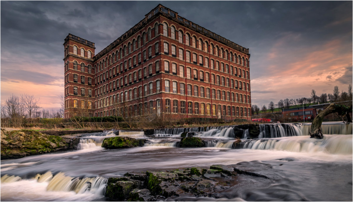 Paisley Renfrewshire The Five Minute Spare Guide