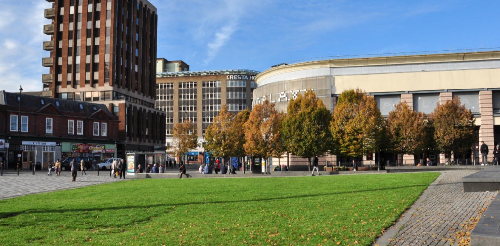 Luton: The Five Minutes Spare Guide | Location Guides