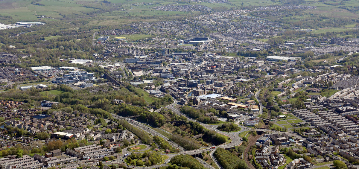 Burnley 12th-century Lancashire town on the River Calder.
