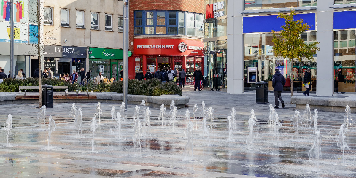 Crawley The New Town With Its Own International Airport